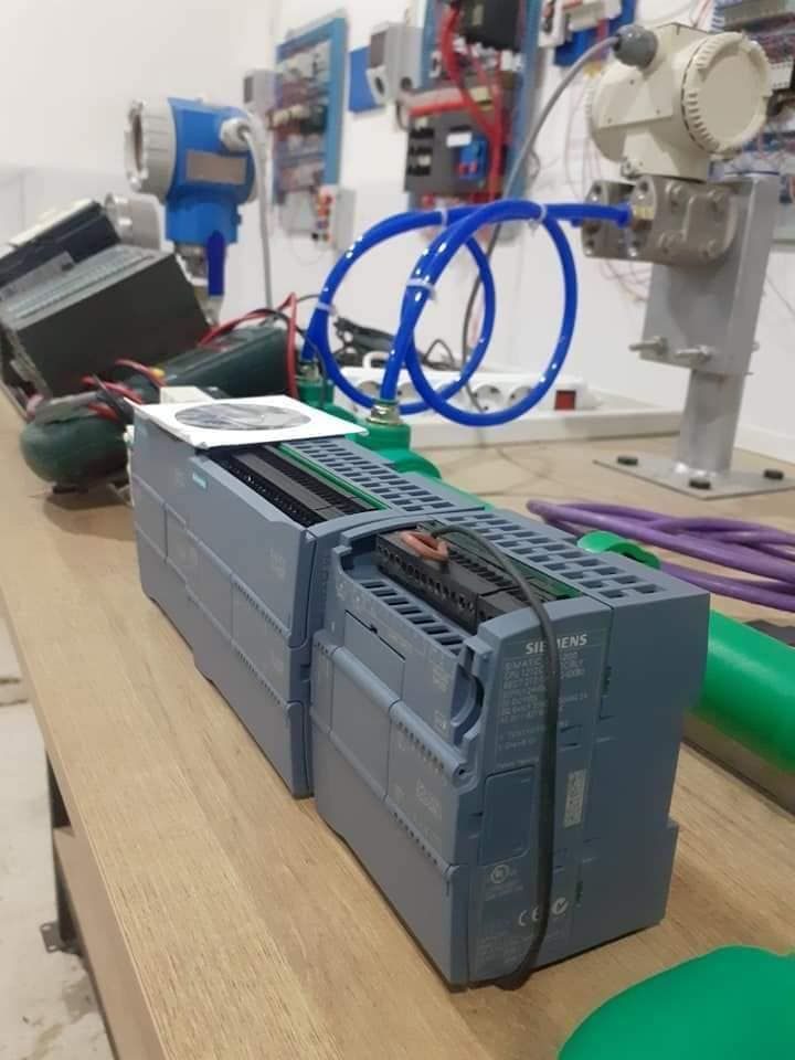 DE FORMATION INDUSTRIELLE DESIEMENS PLC C (NIVEAU, 1,2,3,4) WINCC,SCADA ...